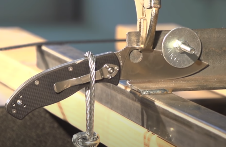 Frame Lock vs. Liner Lock For Pocket Knives